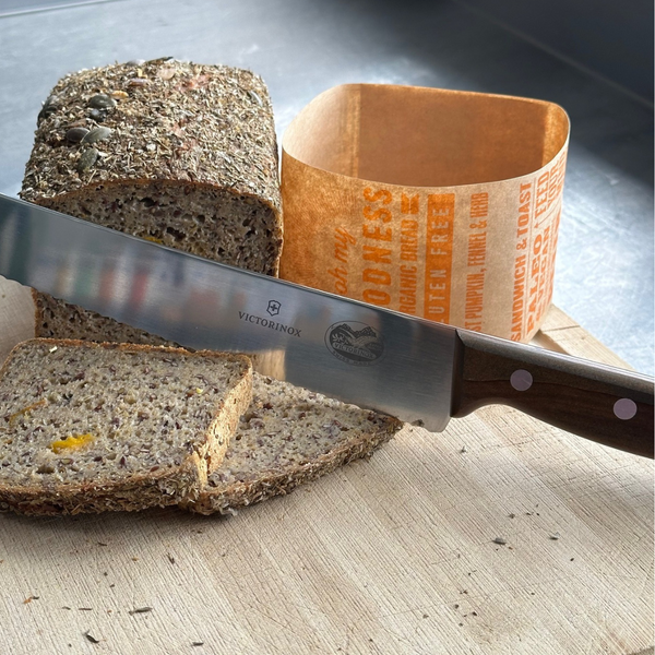 Bread-Pastry Knife Victorinox Wooden Handle 26cm - Wisefoods | OMGoodness